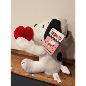 Peanuts | Toys | Peanuts Snoopy Animated Peekaboo Plush Cvs Valentines ...
